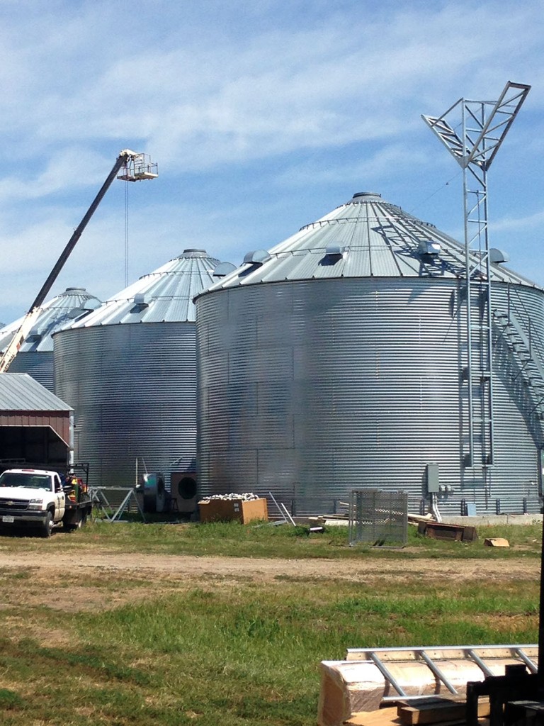 Chain Loop Conveyor Construction – D&K Agri-Sales